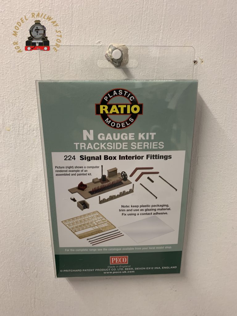Ratio 224 Signal Box Interior Kit – N Gauge – AGR Model Railway Store