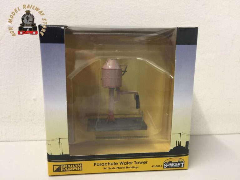 Graham Farish 42-0064 Scenecraft Parachute Water Tower (Pre-Built ...