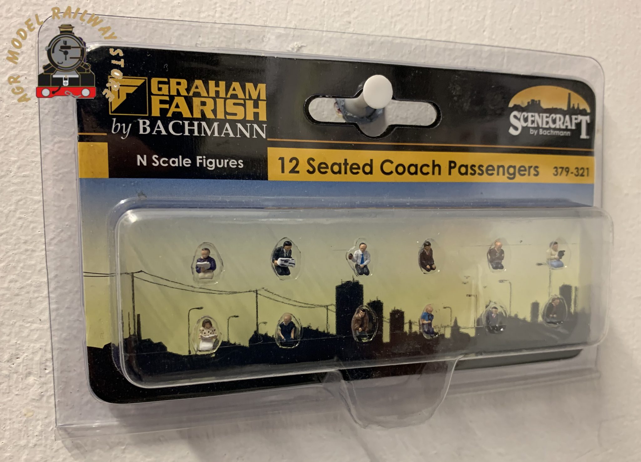 Graham Farish 379-321 Seated Coach Passengers Without Legs (12) Figure ...
