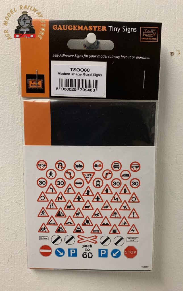 Gaugemaster TS0060 Modern Image Road Signs – AGR Model Railway Store