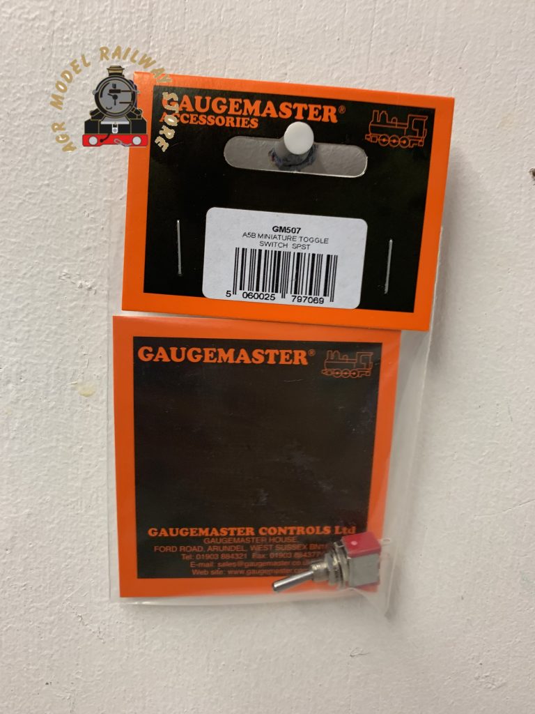 Gaugemaster GM507 SPST Mini Toggle Switch – AGR Model Railway Store