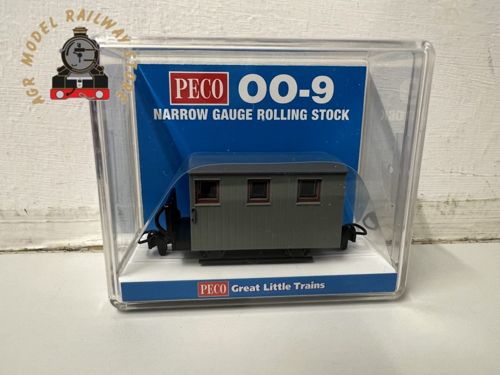 Peco GR-590UY OO-9 Ffestiniog 4 Wheel Brake Van 1 Balcony Unlettered ...