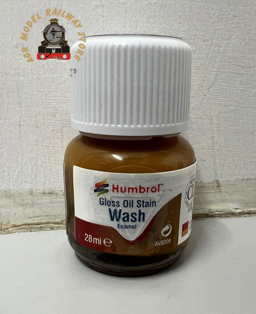 Humbrol AV0209 28ml Enamel Wash – Oil Stain – AGR Model Railway Store
