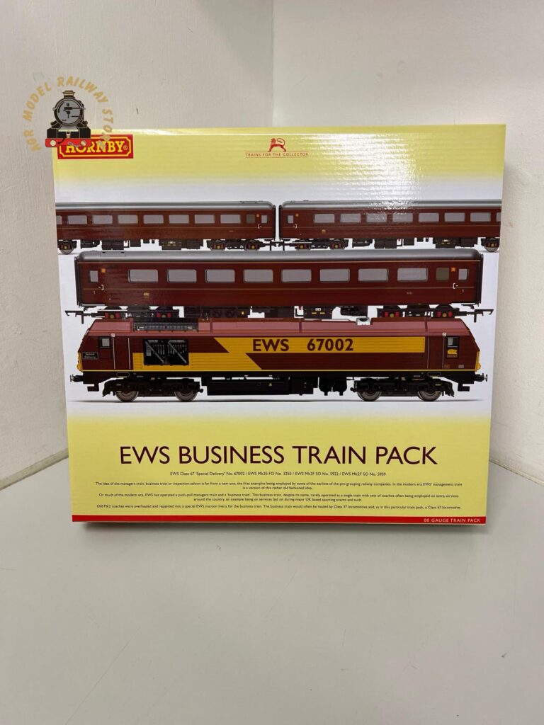 Hornby R30251 EWS Business Train Pack with Class 67 67002 & 3 Mk2F ...