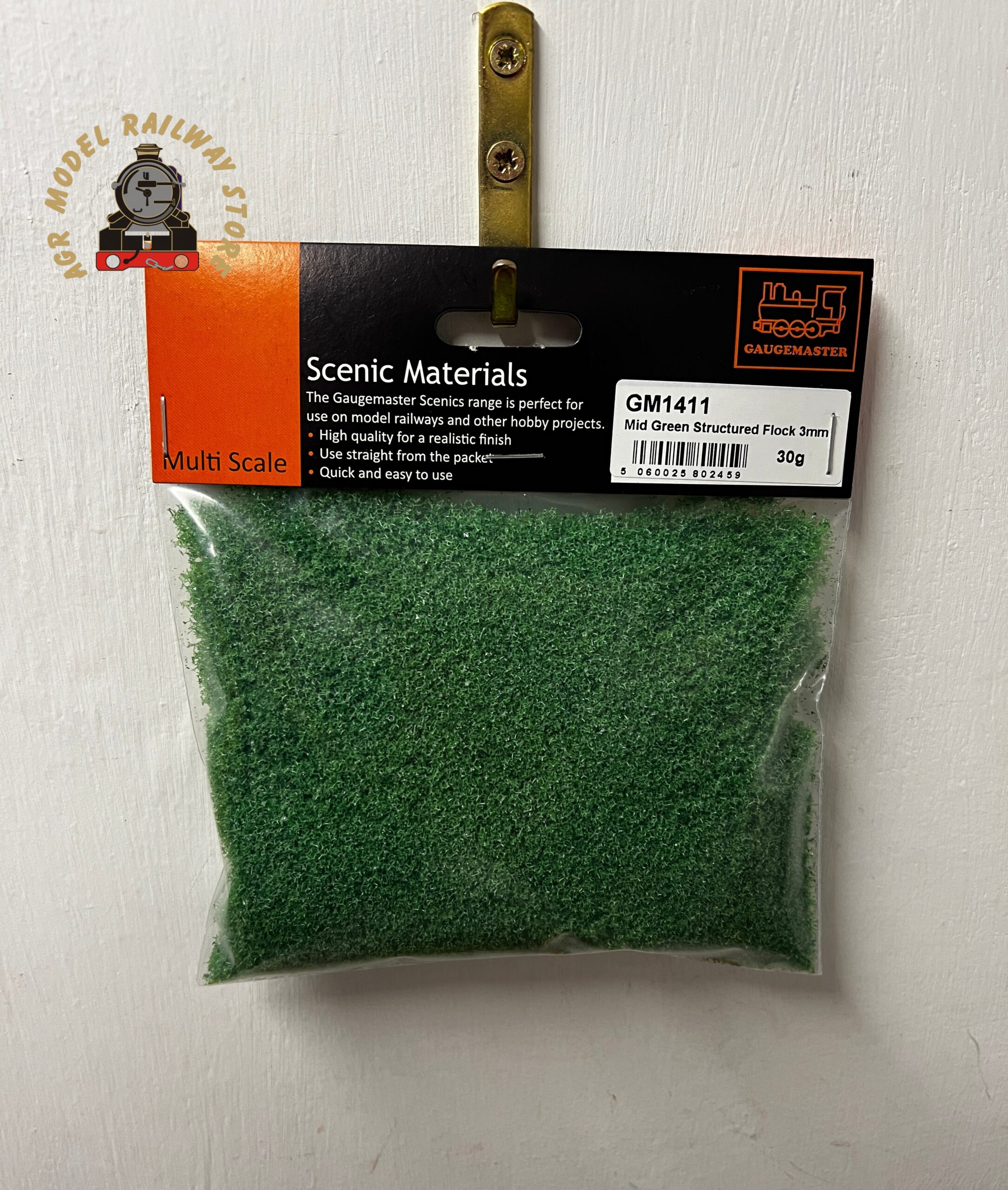 Gaugemaster GM1411 Grass flock – mid green 30g – AGR Model Railway Store