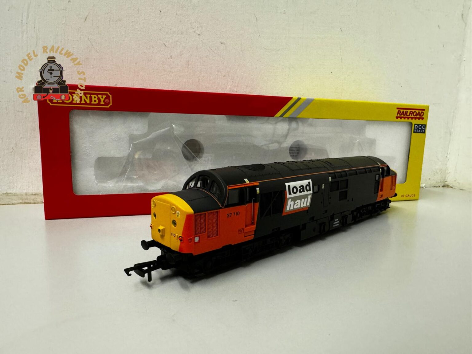 Hornby R30188 Railroad Plus Loadhaul Class 37 37710 – OO Gauge – AGR ...
