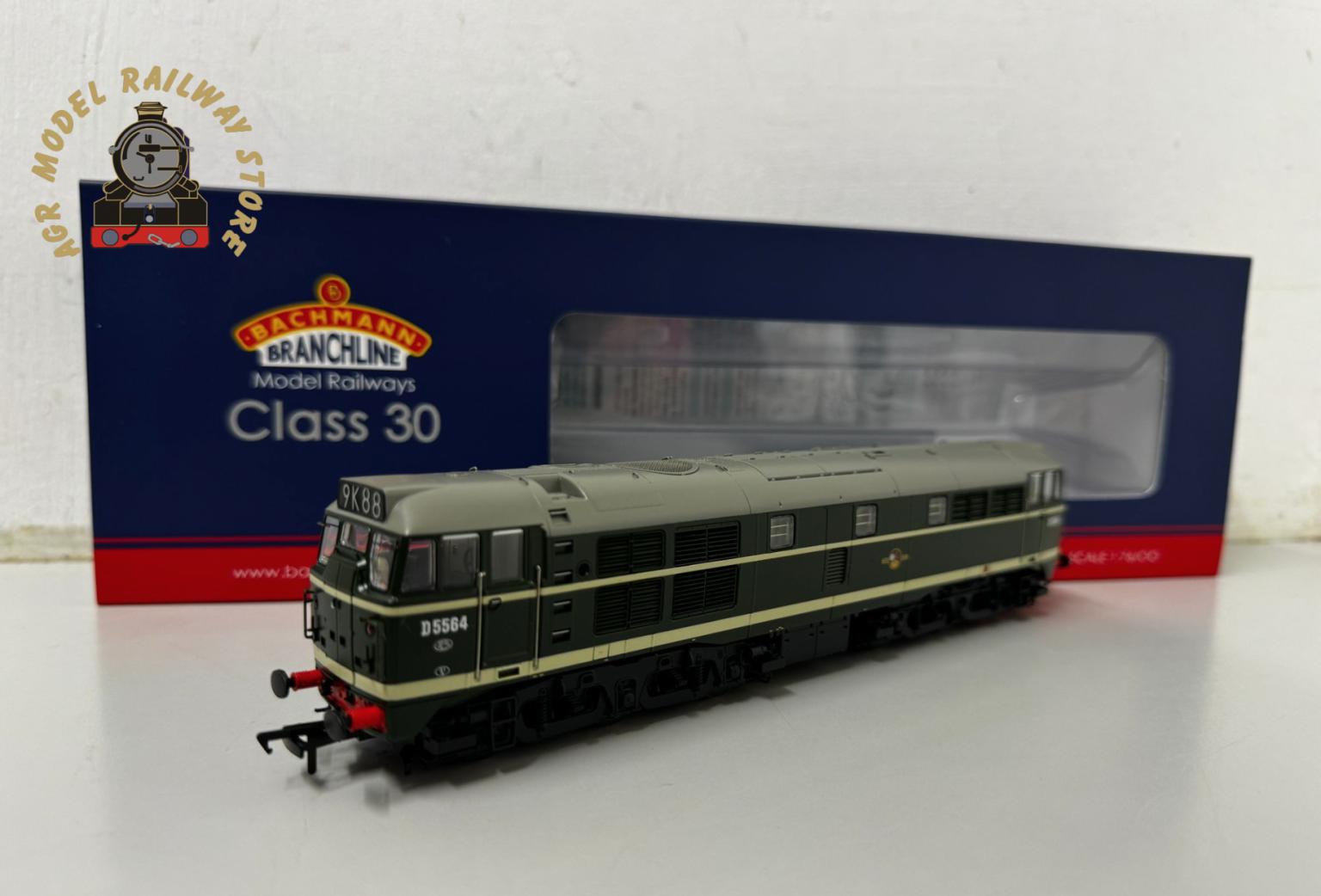 Bachmann 35-801 Class 30 D5564 BR Green (Late Crest) – OO Gauge – AGR ...